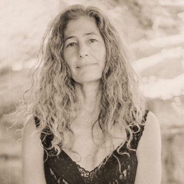 Elizabeth Jacobson: Which Yellow Bird | Vox Populi