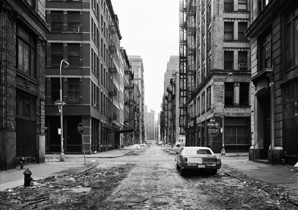 Richard Deming: Struth’s unpeopled photos evoke the loneliness of urban ...