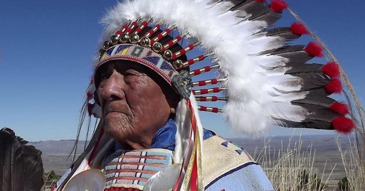 Michael Simms: The Four Coups of Joe Medicine Crow | Vox Populi